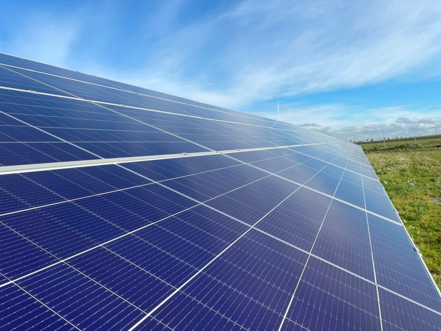 0 BusBar technology - hjtpv.com Solar Modules with SMBB and Solar Cells ...